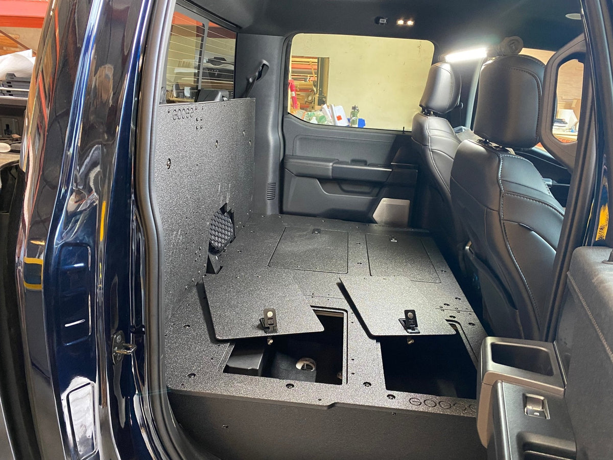 Ford Super Duty Ford - F250-F350 - 2023-Present - 5th Gen. Crew Cab ...